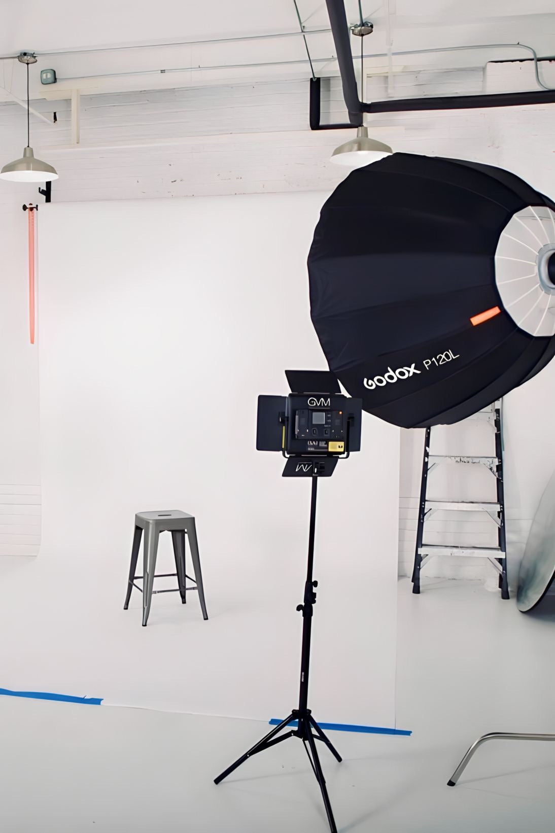 STUDIO 3 – Unique Empire